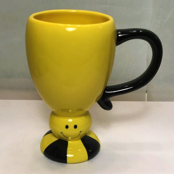 Kitchen | Tall Ceramic Smiley Face Mug | Poshmark
